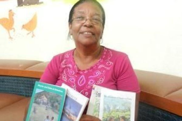 Mrs. Stella Elstak Simmons and Mr. Frank Elstak | Sint Maarten Library