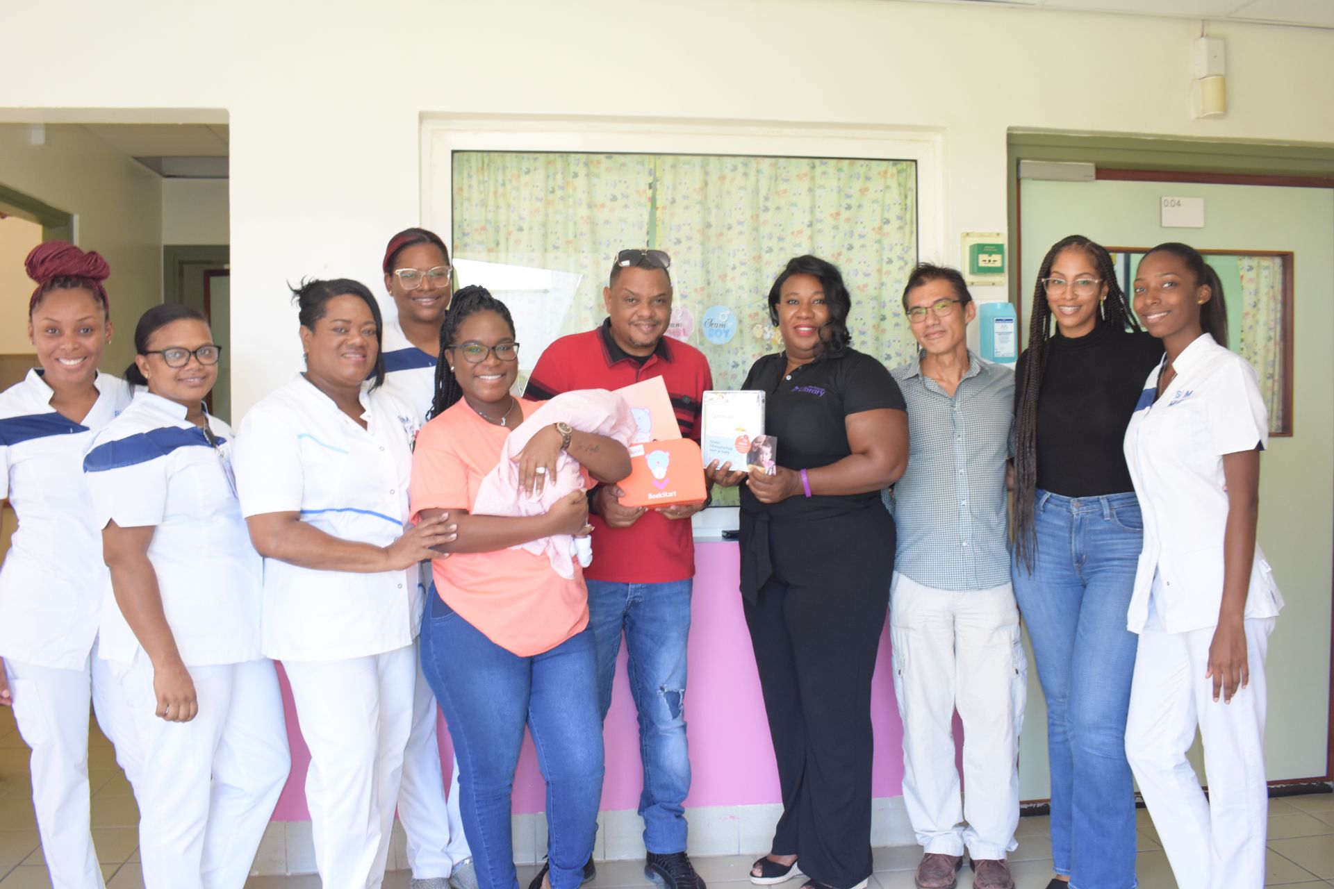 Sint Maarten Library Encourages Early Literacy | Sint Maarten Library
