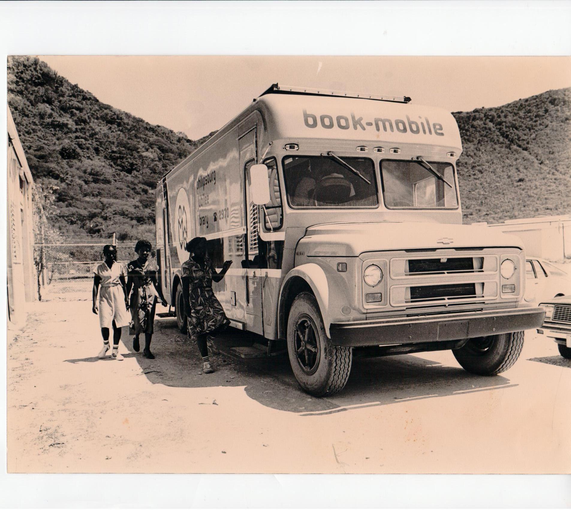 '100 Years - 100 Facts' about the Sint Maarten Library part 1 | Sint ...