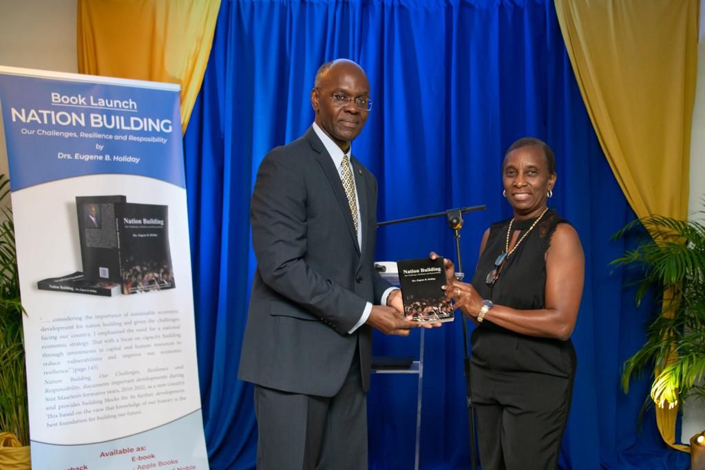 Former Governor Eugene Holiday Launch New Book: Nation Building | Sint ...