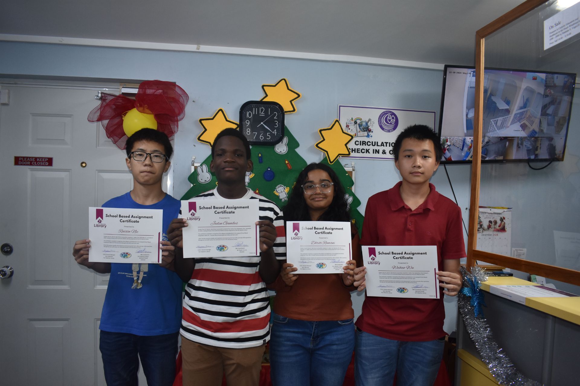 Sint Maarten Library celebrates students success: Community Based ...