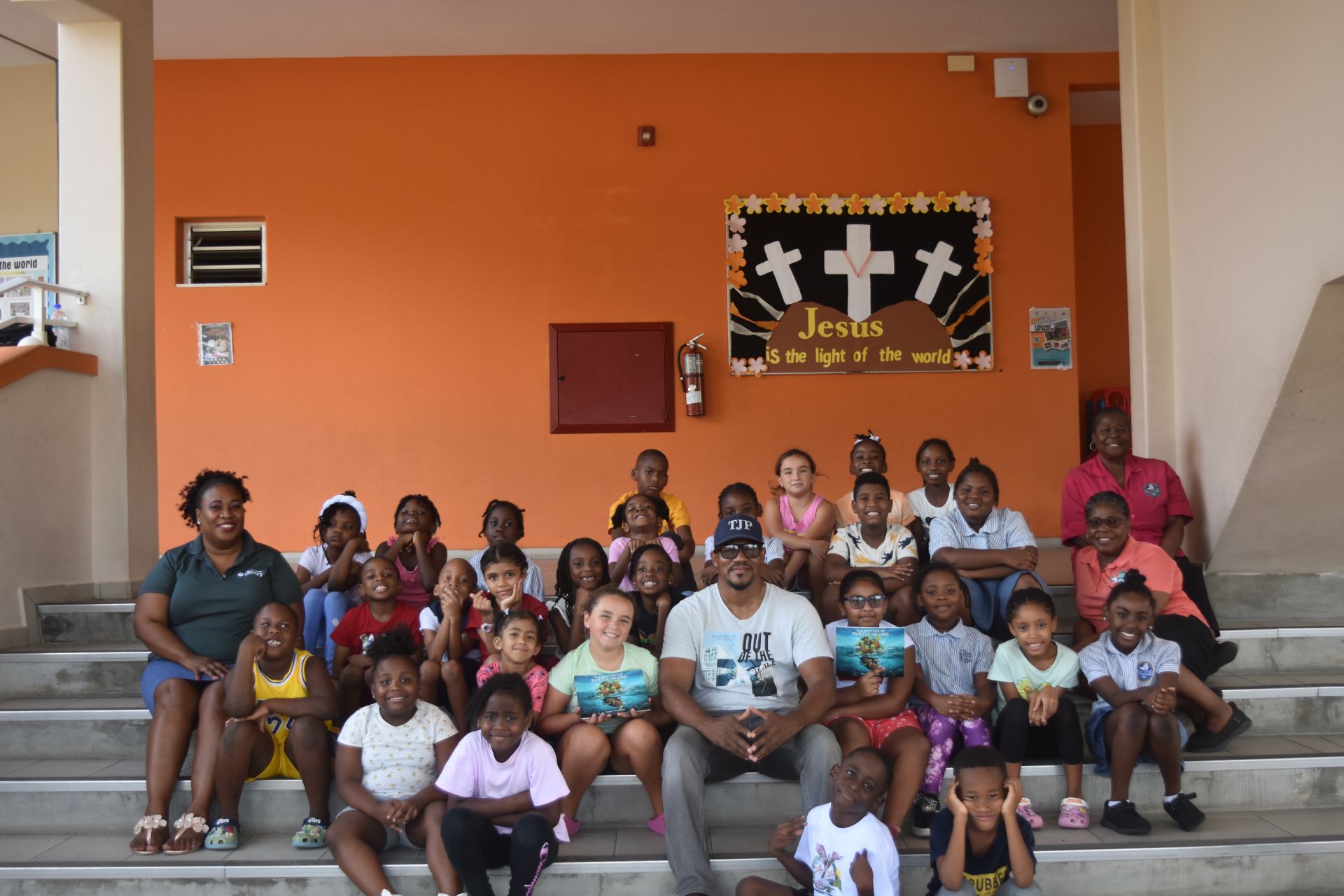 Adventure, Friendship Turtles Take over the Sint Maarten Library | Sint ...