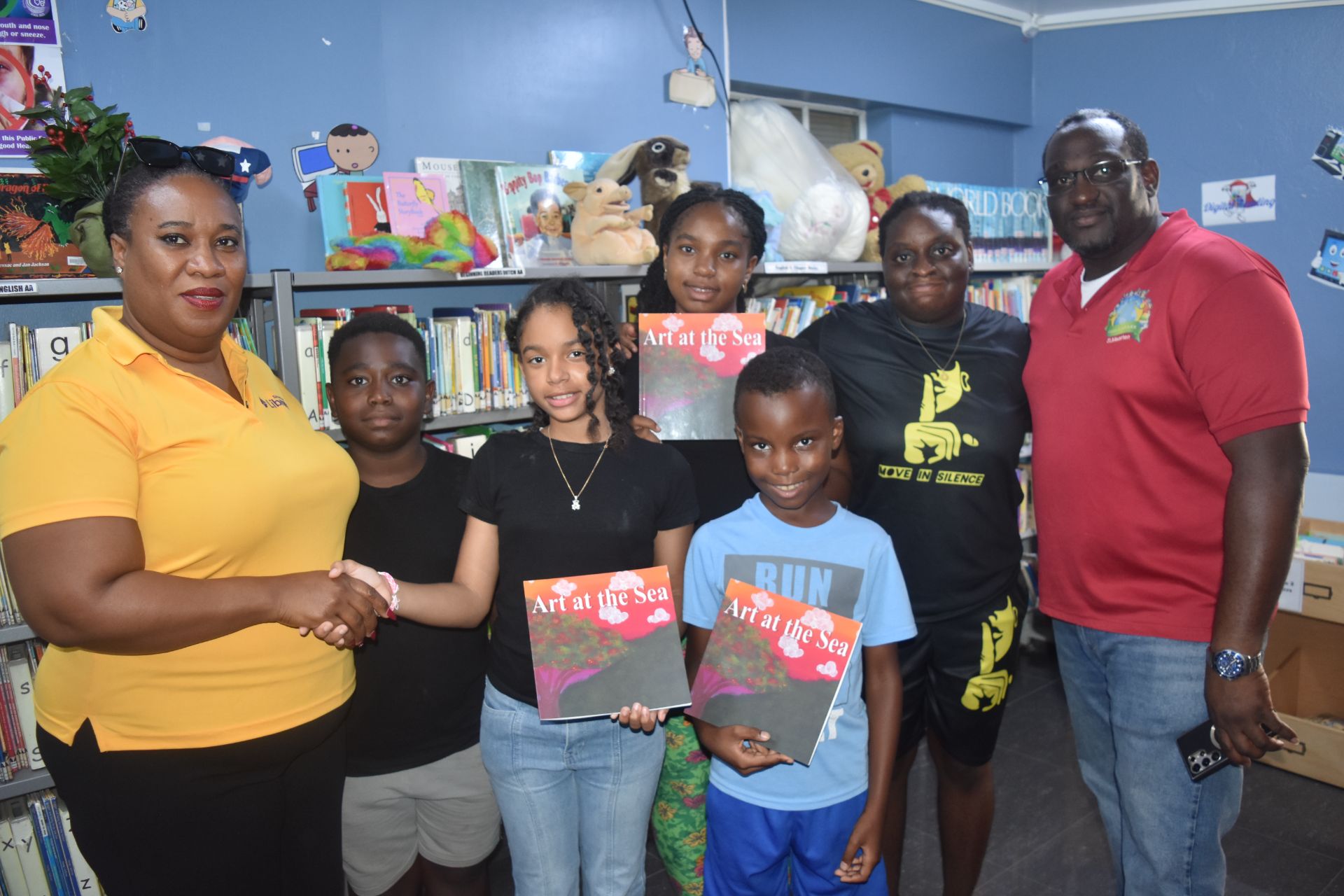 L.O.V.E 2 L.E.A.R.N. Foundation Donates Inspirational Book Art at the ...